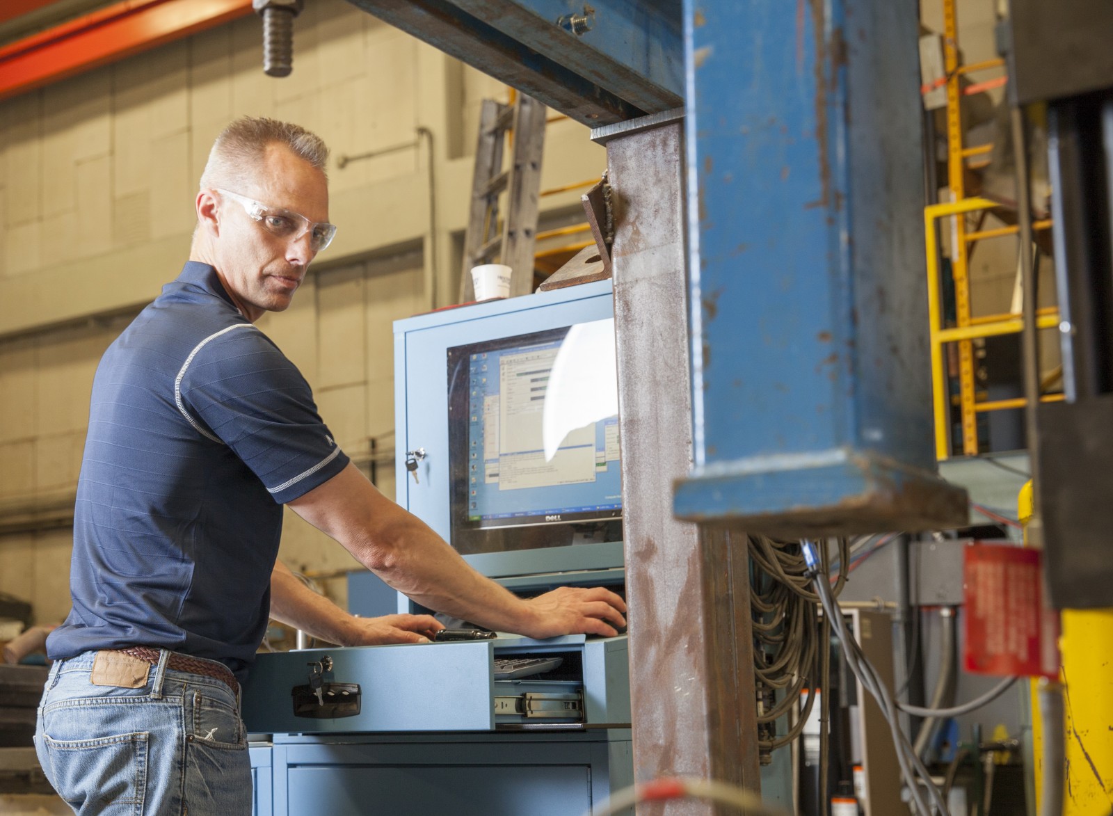 Structural Load and Fatigue Testing | Services | WJE
